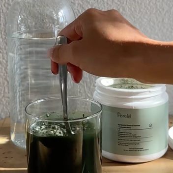 Pregnancy-Safe Greens Powder - Synbiotic Greens | Perelel